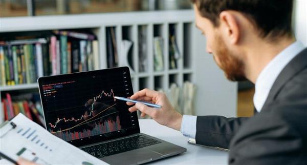 Buzz on the Bullboards: Major developments amidst market dynamics ...